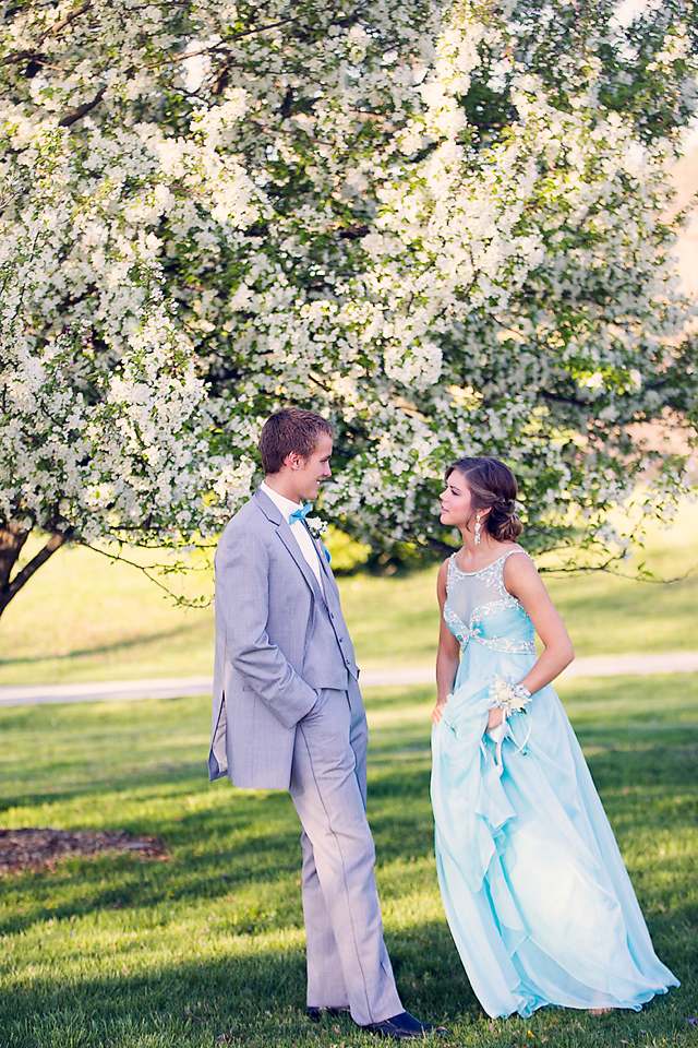 Louisville Prom Portraits | Louisville Senior Portrait Photographer